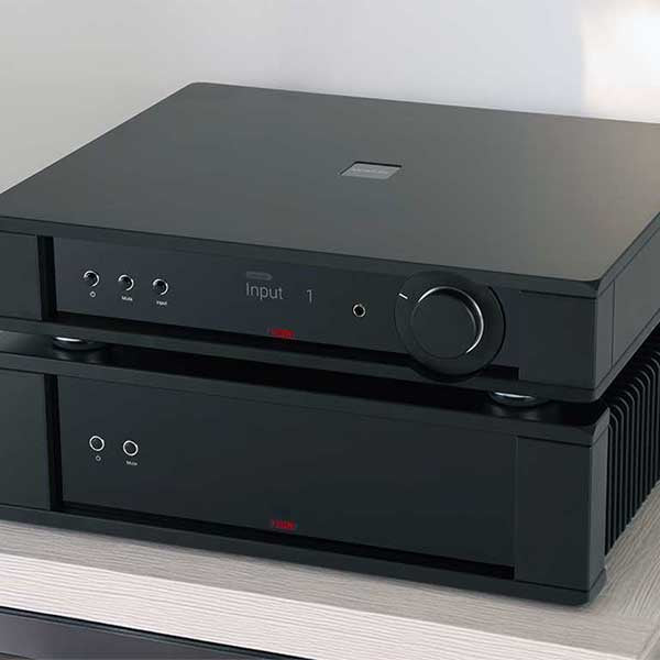 Rega Reference Mercury Pre-amplifier and Solis Power Amplifier – Martins Hi-Fi